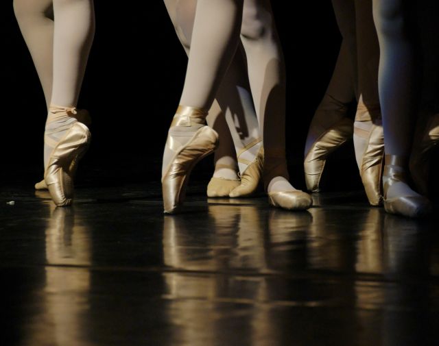 Common Dance Injuries: Foot & Ankle | Pathways Physiotherapy | How to ...